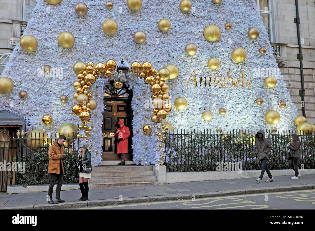 Berkeley square mayfair hi-res stock photography and images - Alamy
