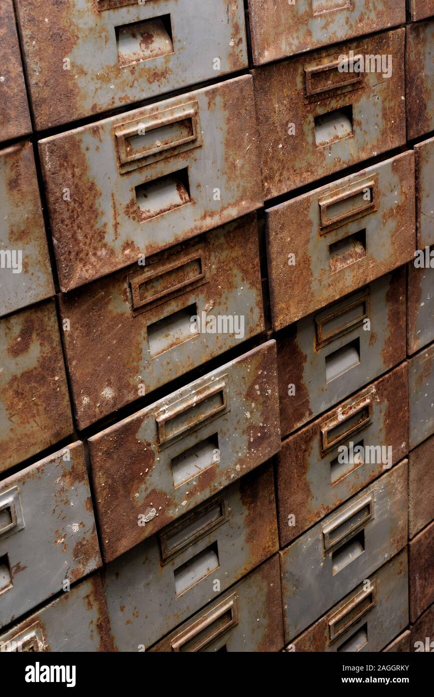 Backgrounds and textures: old rusty metal closet with pullout drawers ...