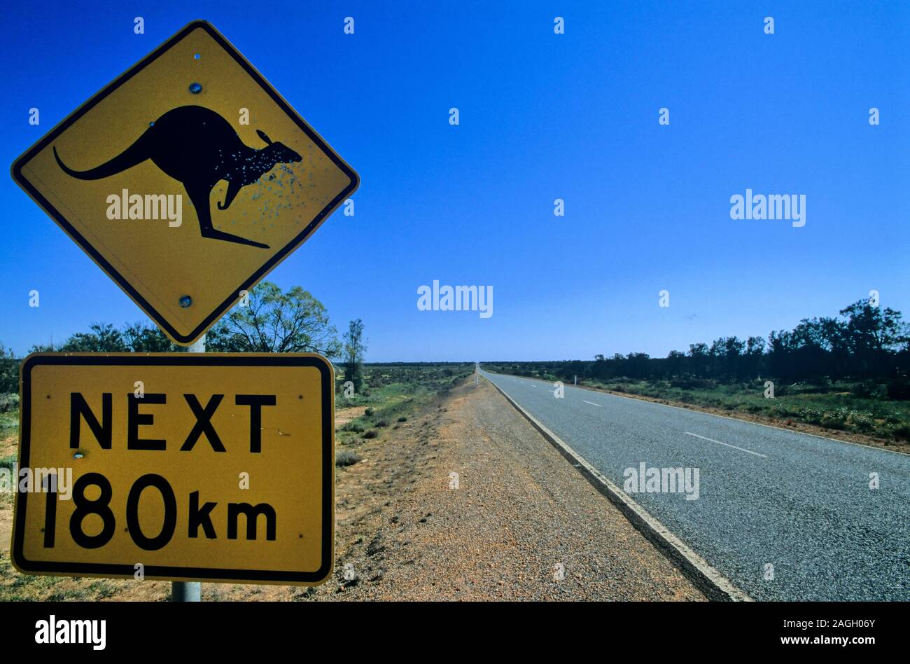 Travelling in the outback. Australia Stock Photo - Alamy