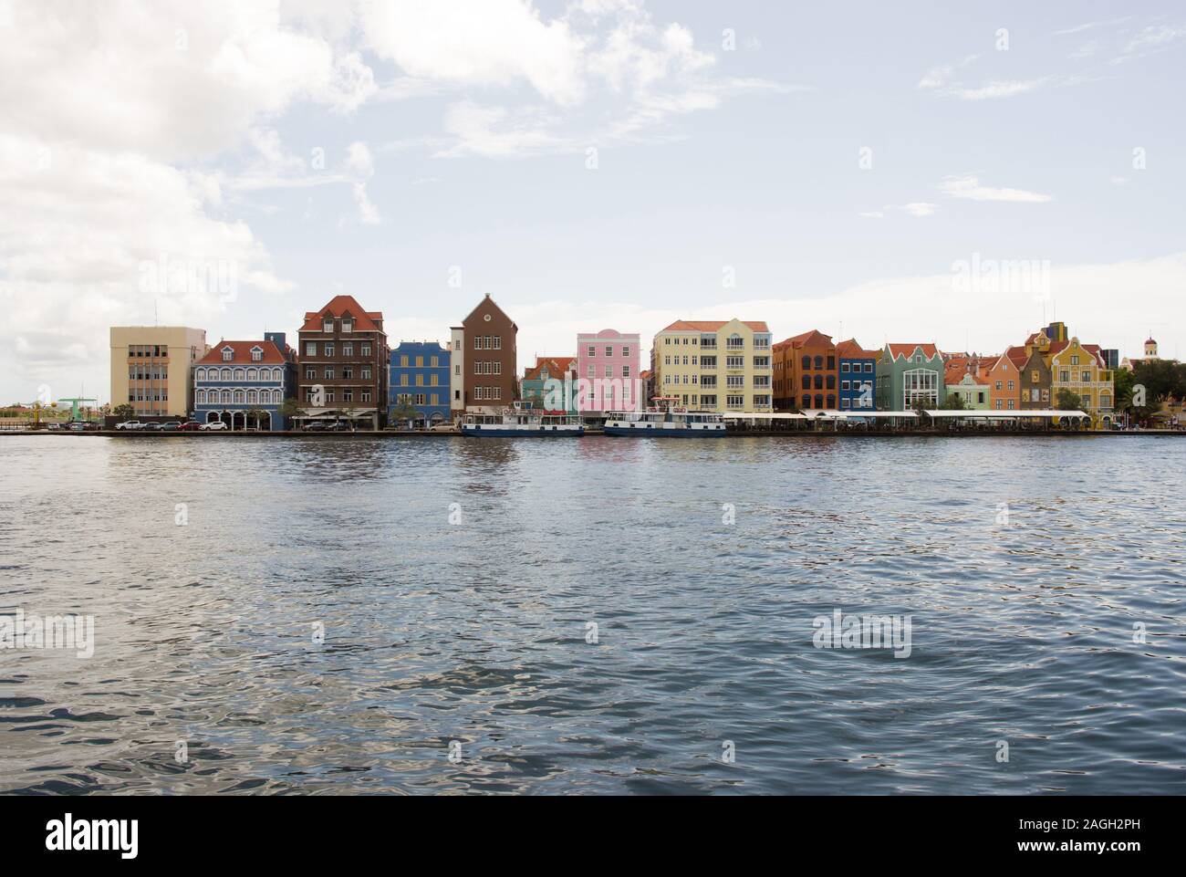 Colorful historical buildings of Willemstad, Curacao Stock Photo - Alamy