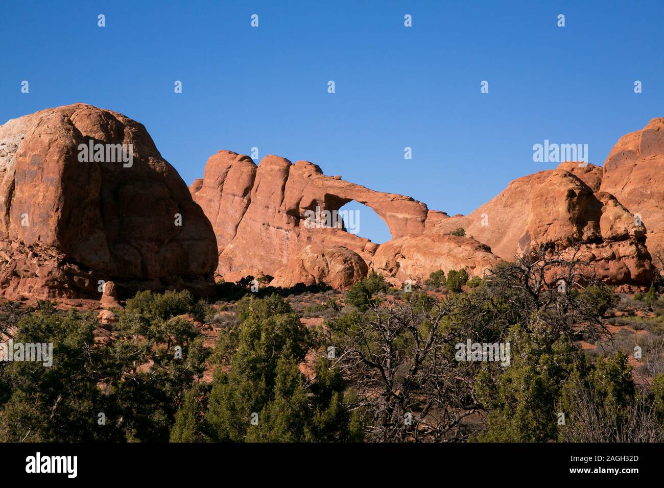 Red rock formations arches hi-res stock photography and images - Alamy