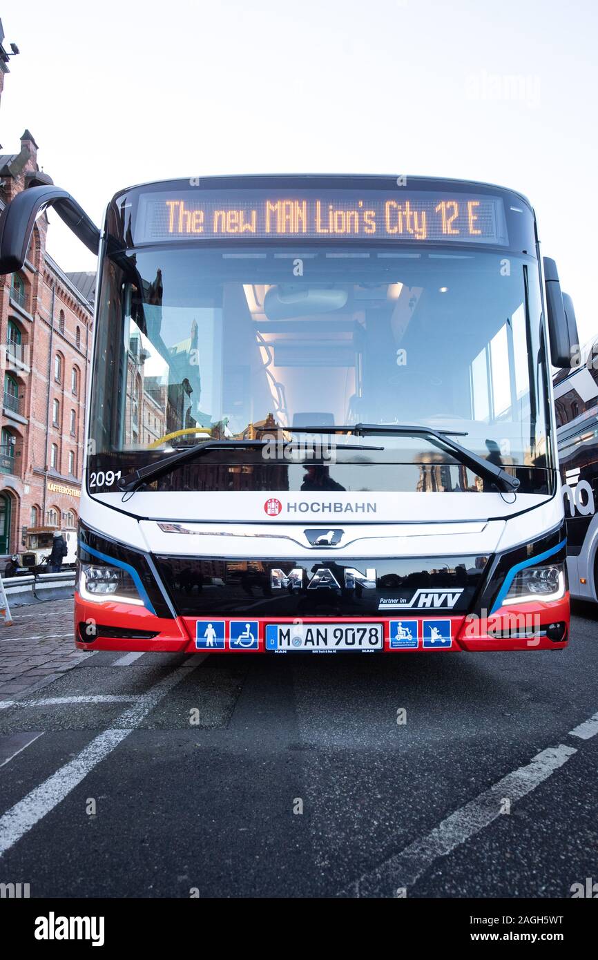 Hochbahn bus hi-res stock photography and images - Alamy