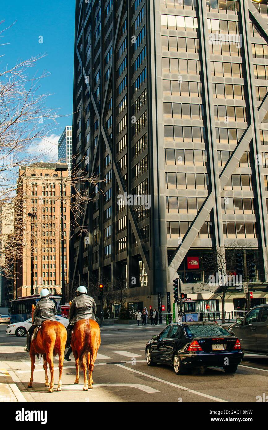 Chicago corn building hi-res stock photography and images - Alamy