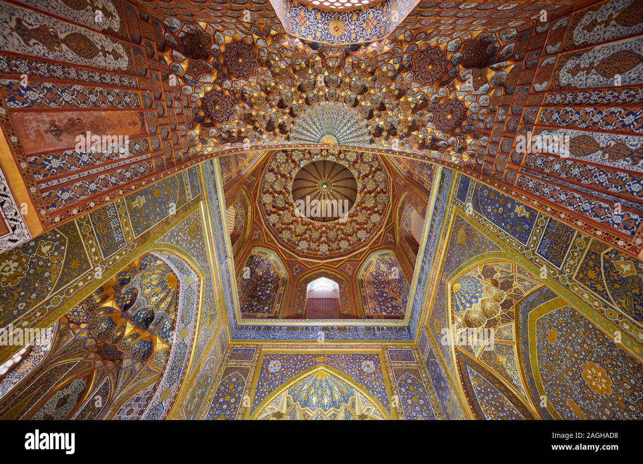 ceiling inside Sher-Dor Madrasah, famous Registan of Samarkand ...
