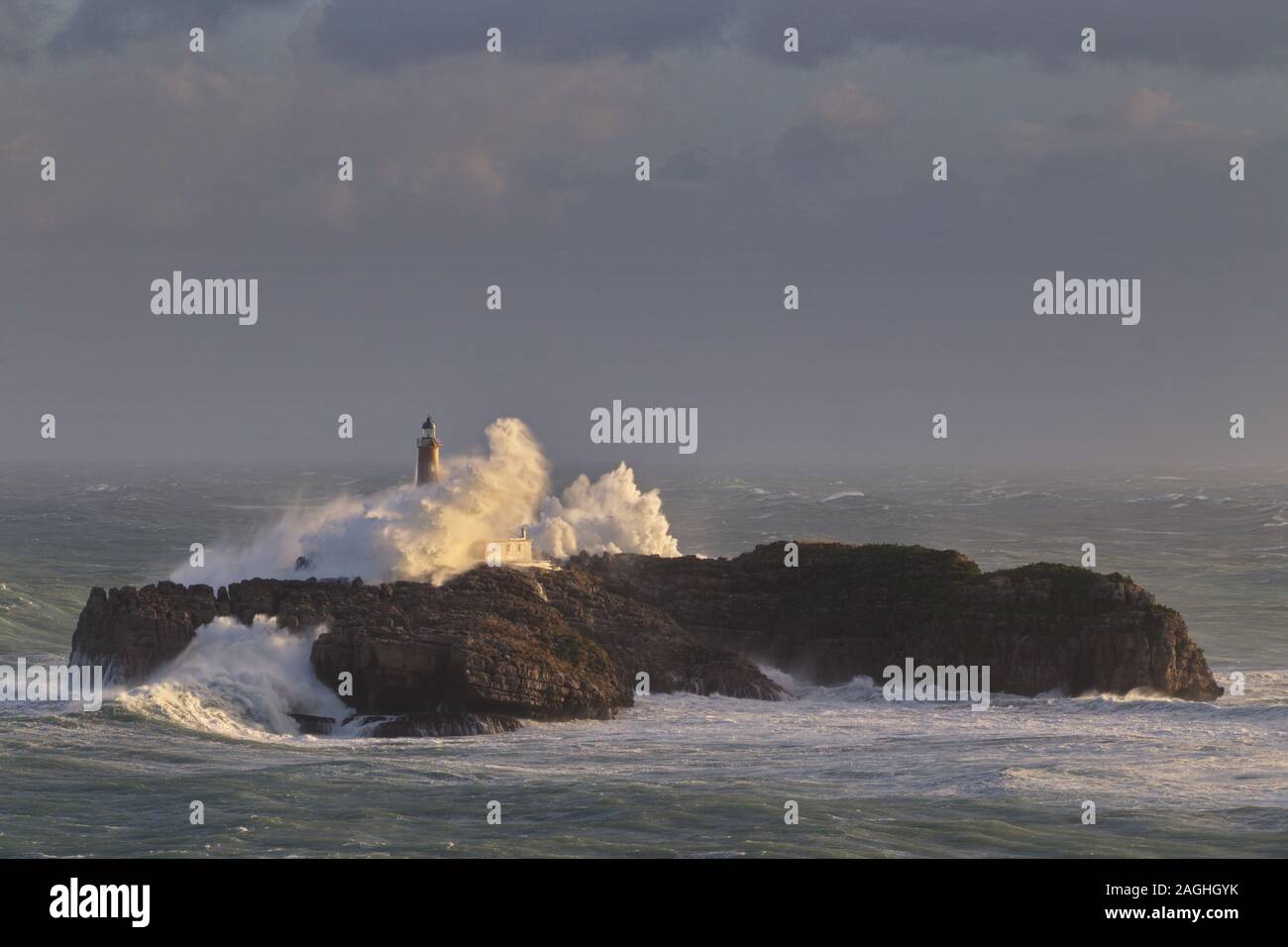 Mouro lighthouse in Santander (Cantabria, Spain Stock Photo - Alamy