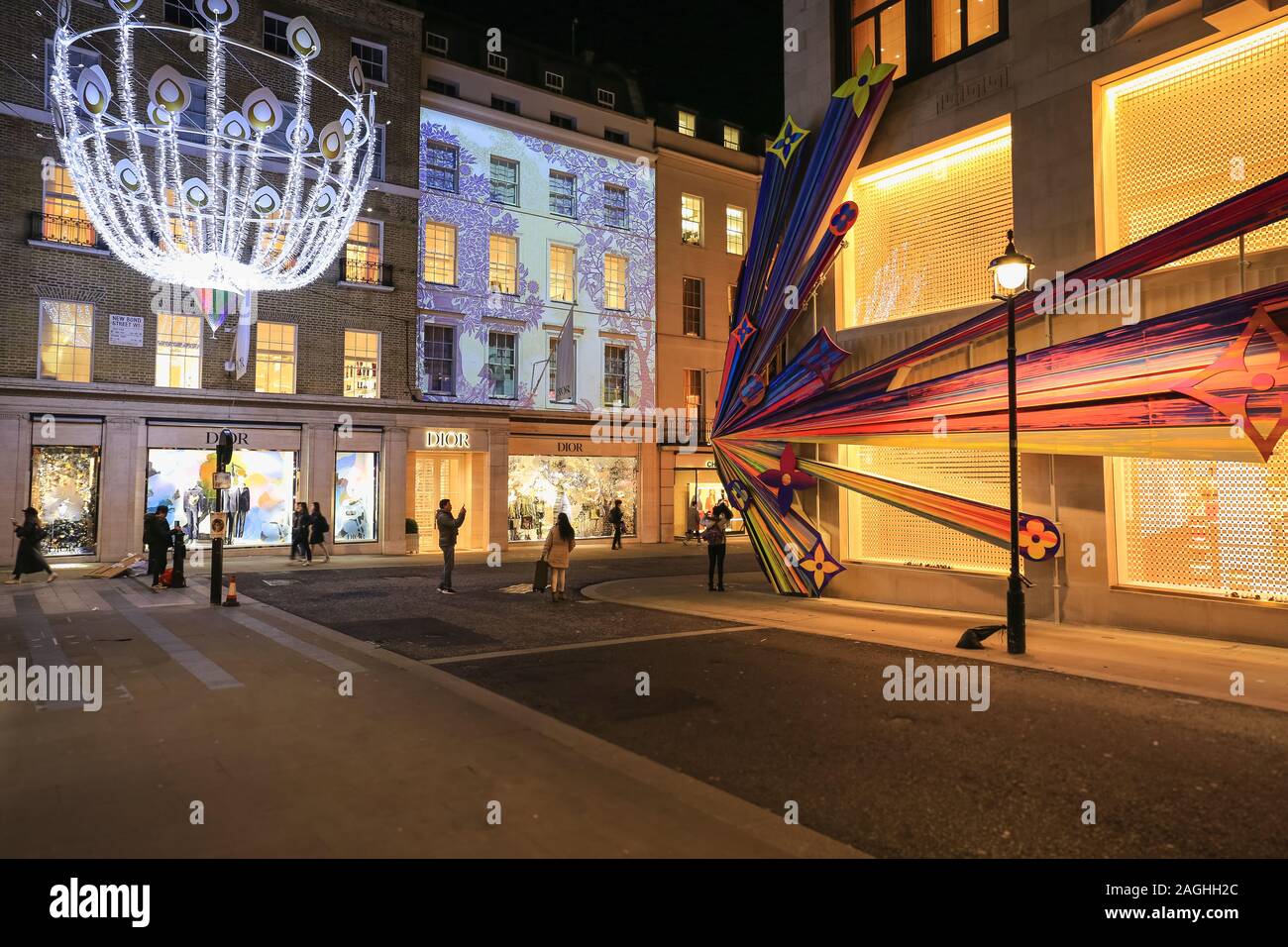 London, UK. 18 Nov 2019. Exterior of Dior store on New Bond Street with ...