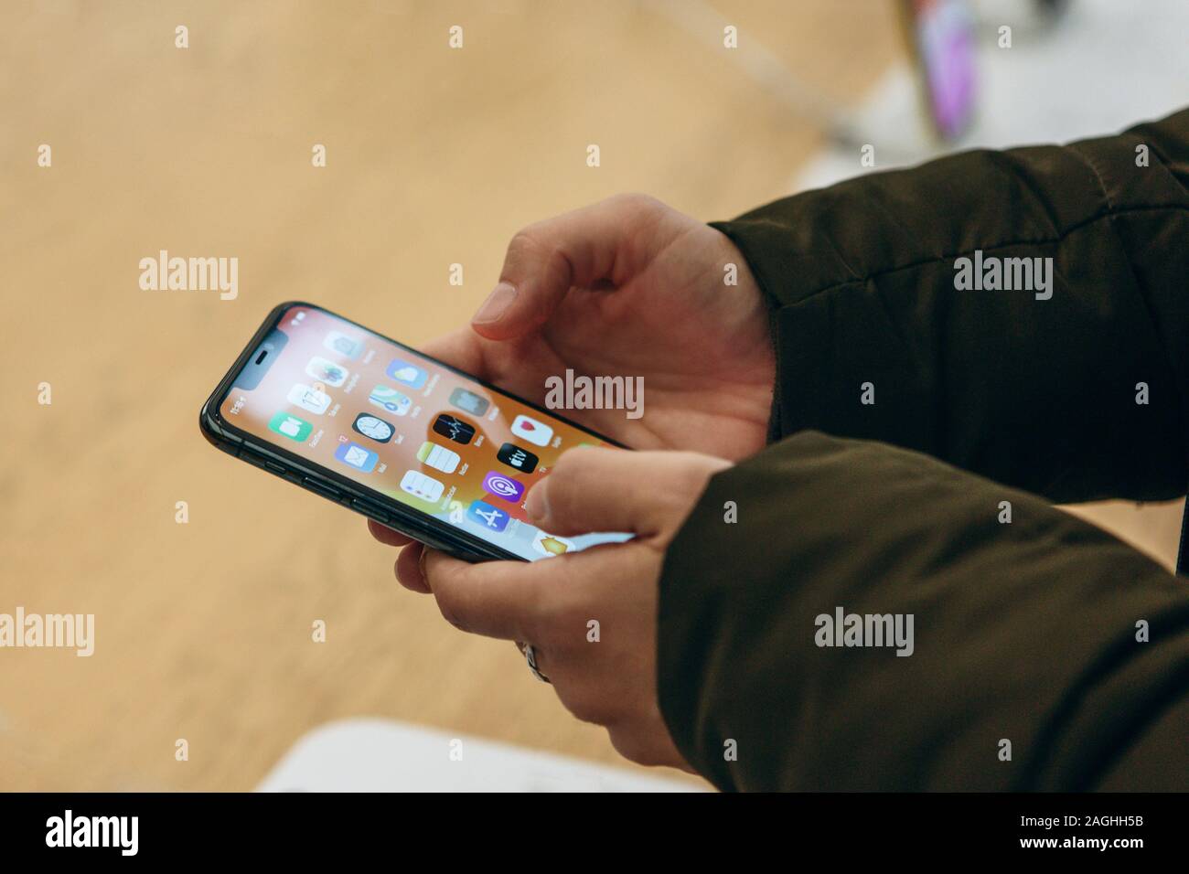 New Telephone Device High Resolution Stock Photography and Images - Alamy