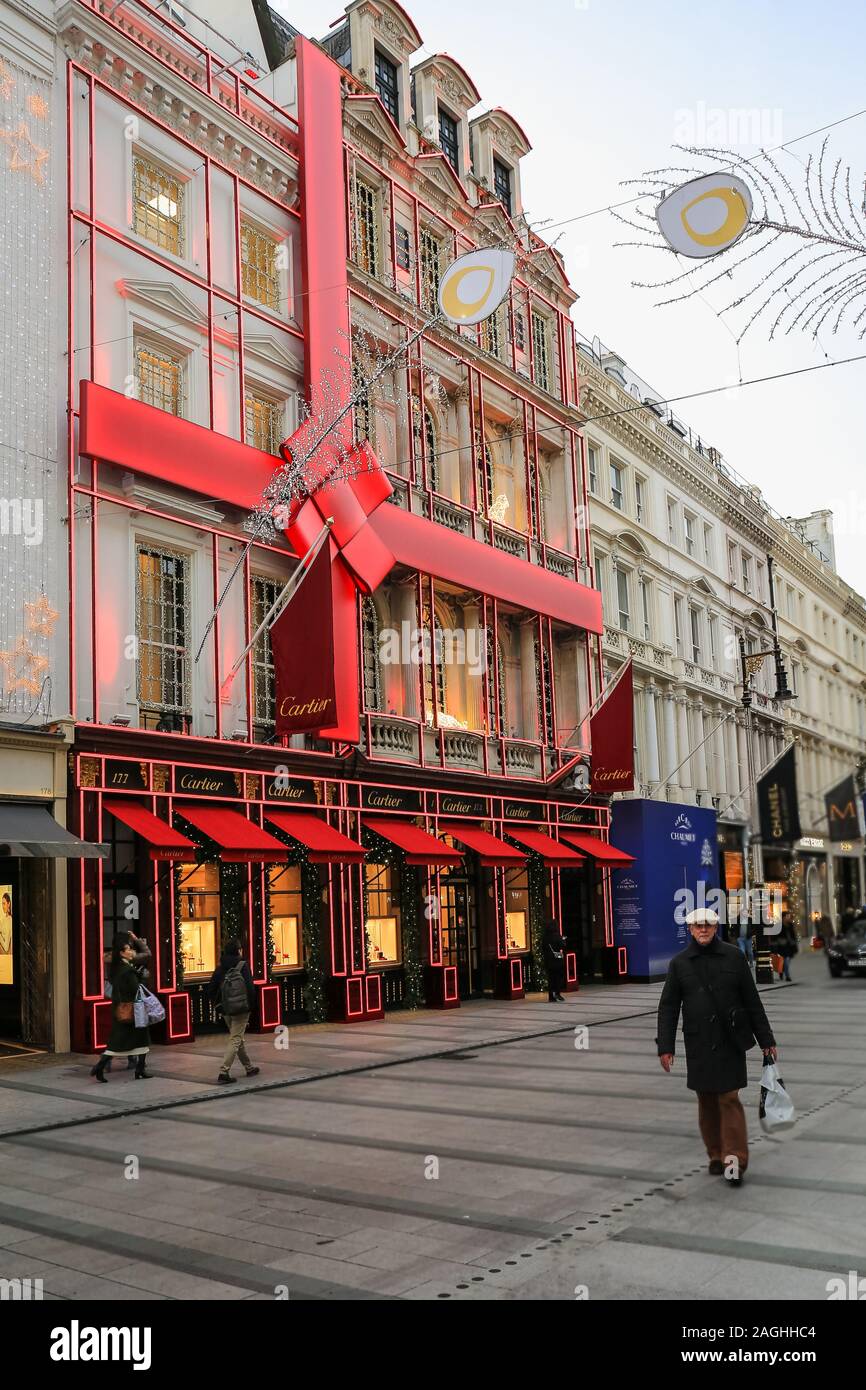 London, UK. 20 Nov 2019. Exterior of Cartier store on New Bond Street ...