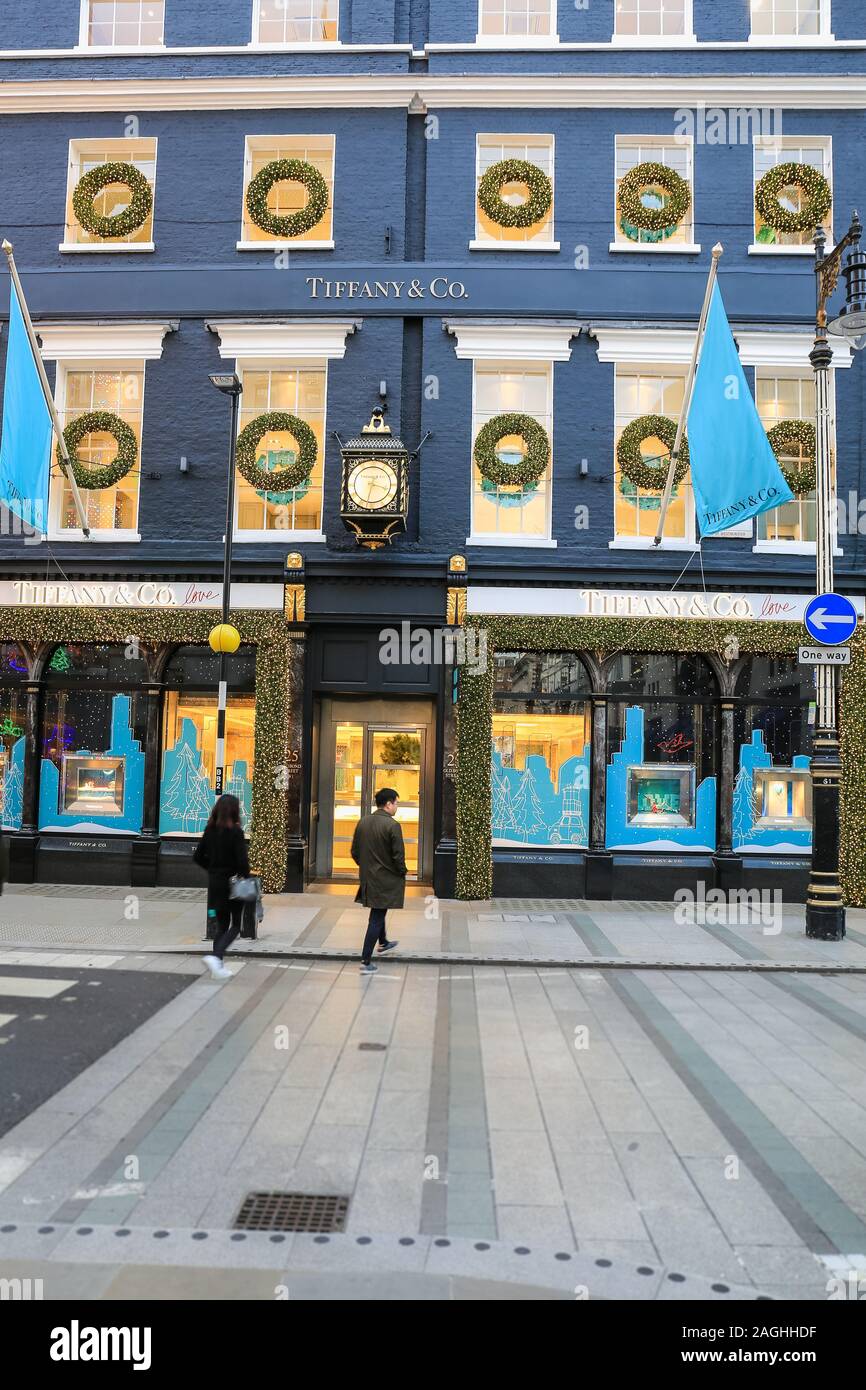 London, UK. 20 Nov 2019. Exterior of Tiffany & Co. store on New Bond ...
