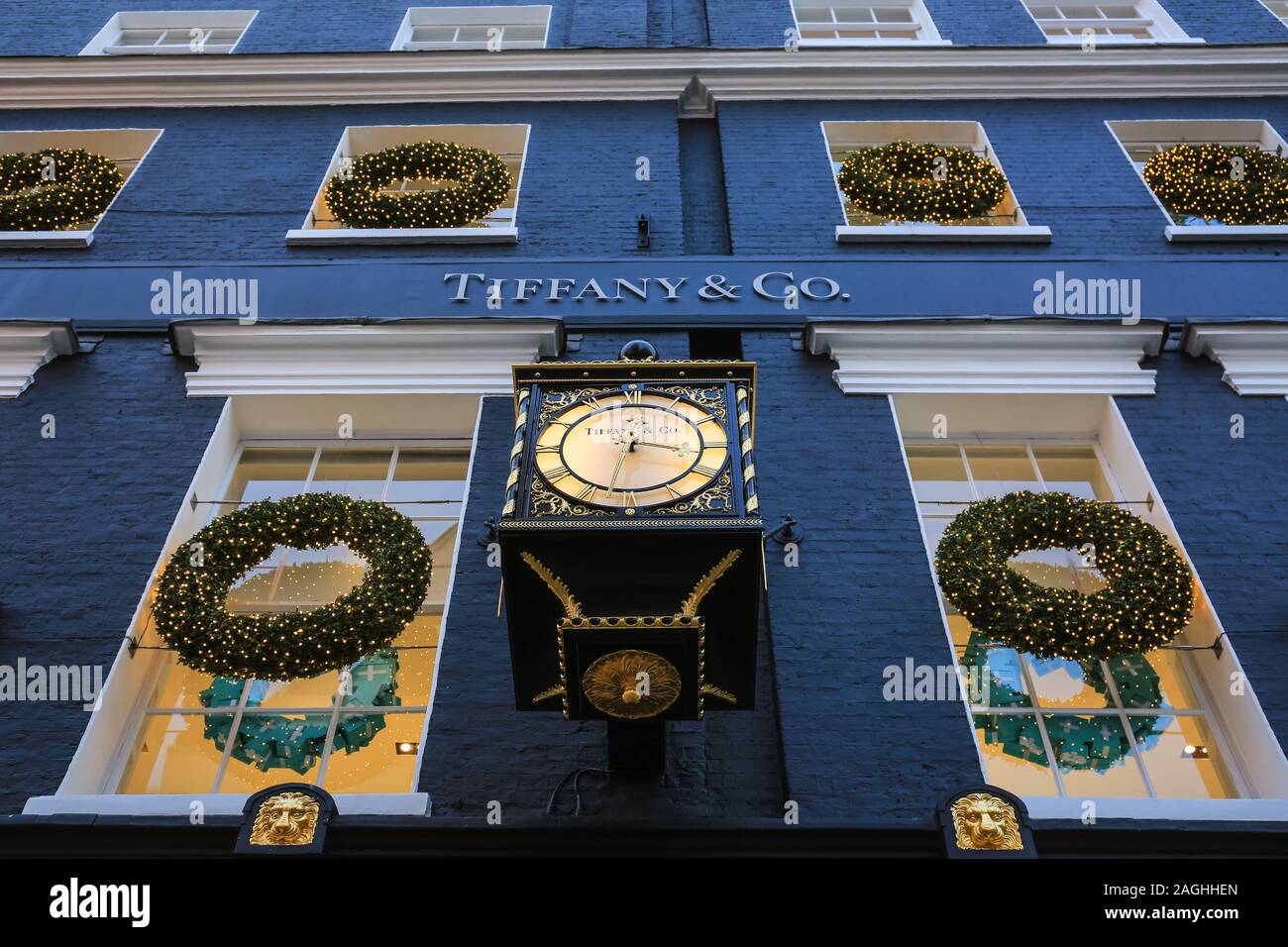 London, UK. 20 Nov 2019. Exterior of Tiffany & Co. store on New Bond ...