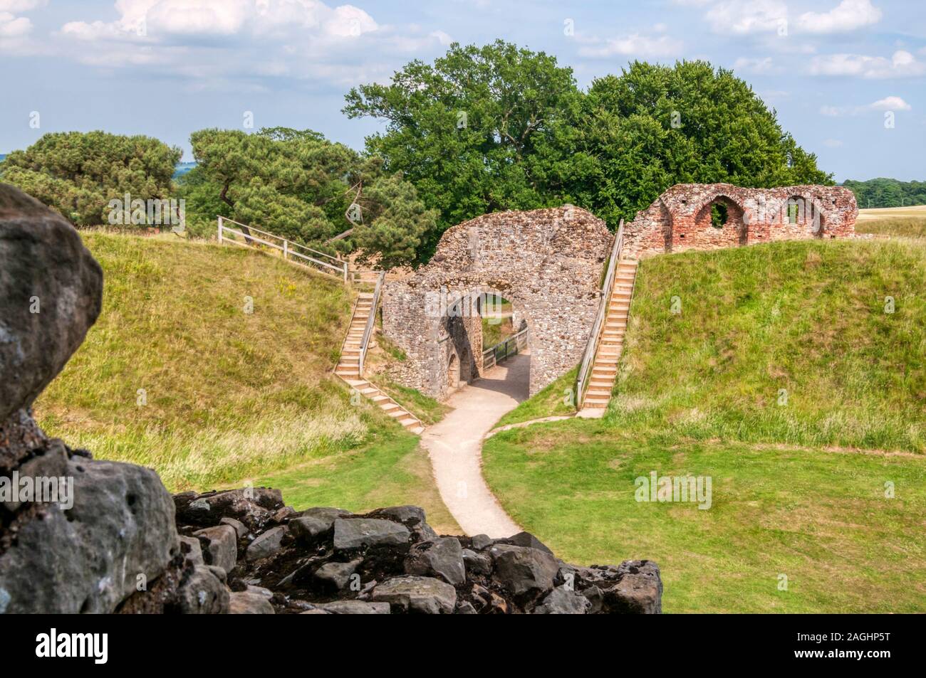 Castle rising castle hi-res stock photography and images - Alamy
