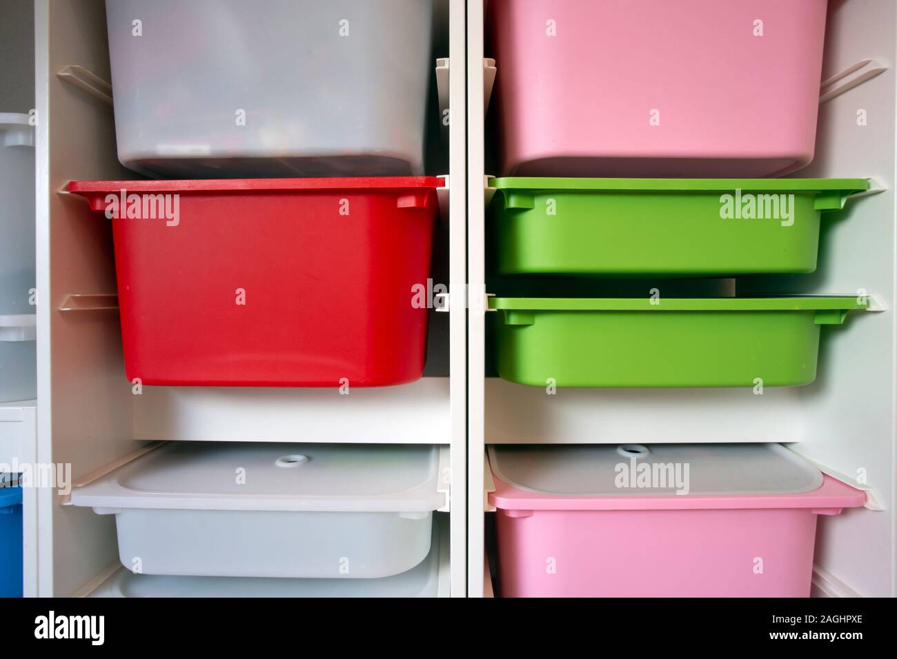 Sorting system hi-res stock photography and images - Alamy