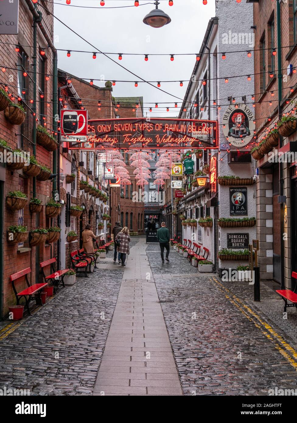 The duke of york pub belfast ireland hi-res stock photography and ...