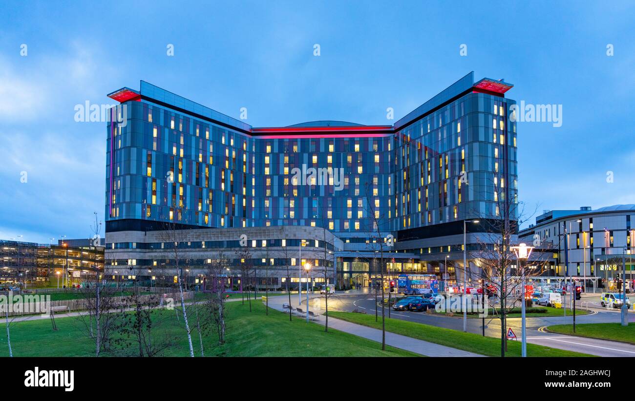 View of controversial new super hospital the Queen Elizabeth University ...