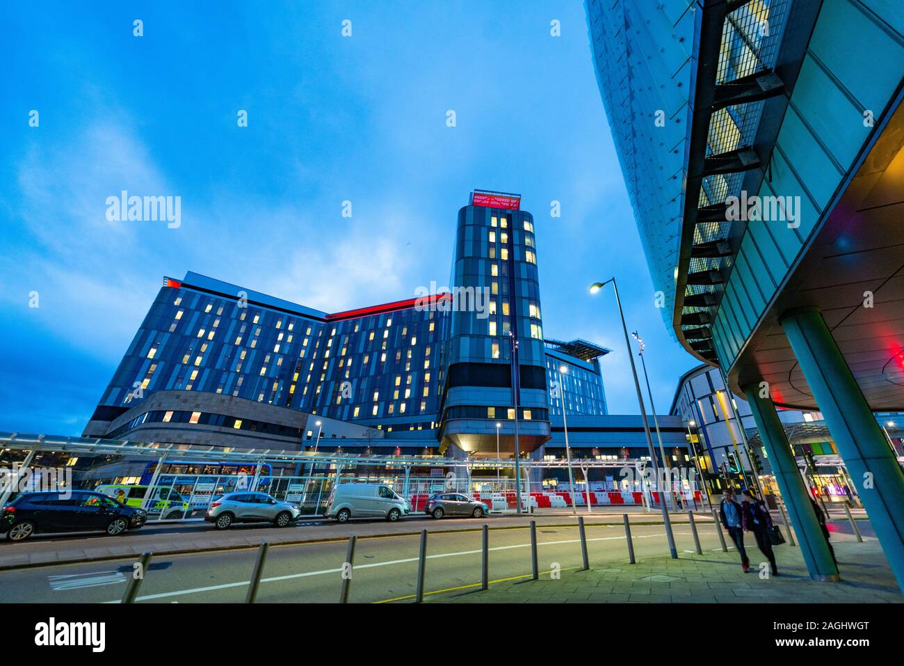 Qeuh hospital hi-res stock photography and images - Alamy