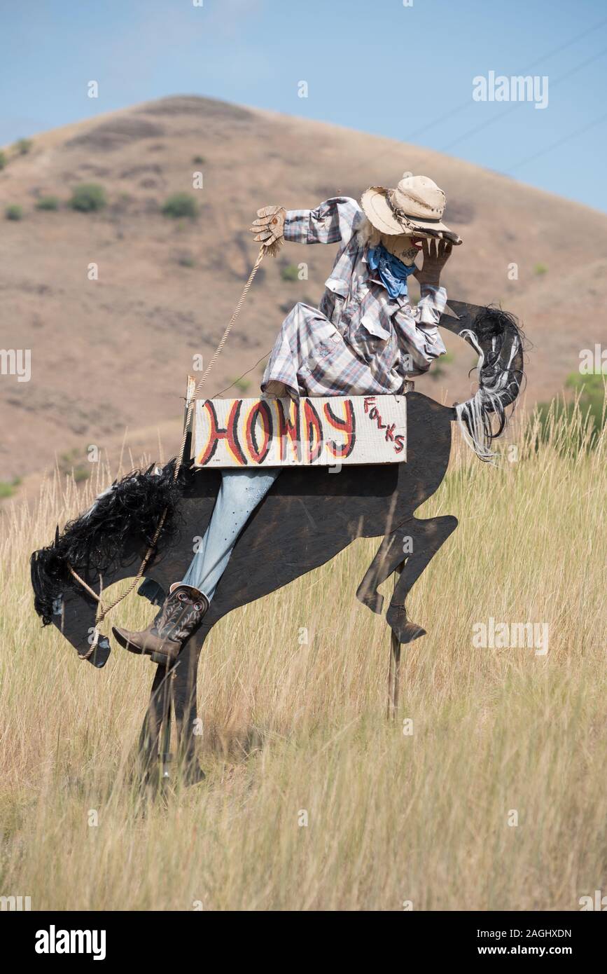 "Howdy Folks" welcome sign, White Bird, Idaho Stock Photo - Alamy