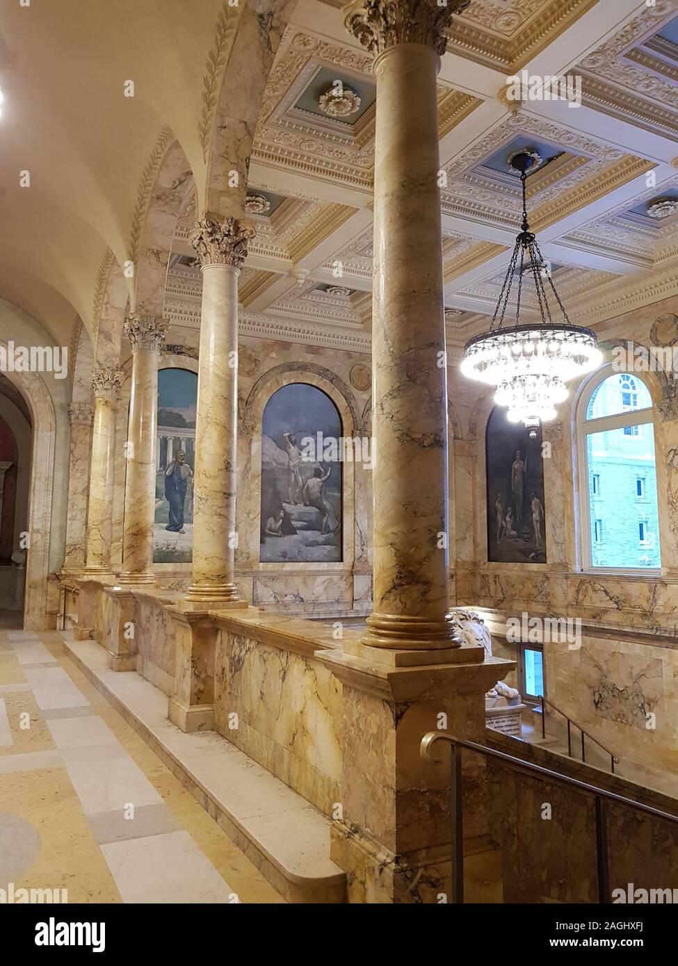 Vaulted plaster ceiling hi-res stock photography and images - Alamy