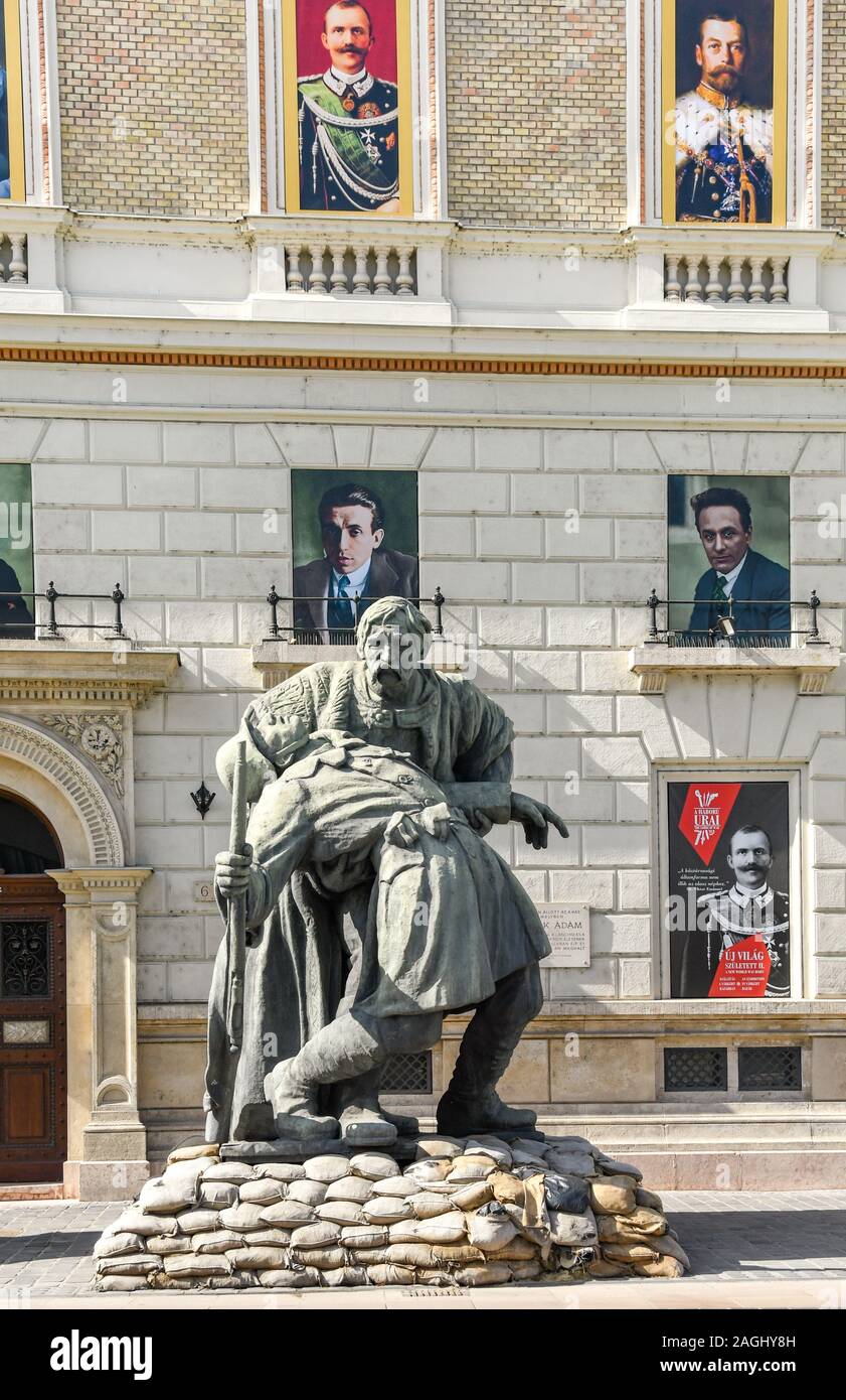 World war 1 statue hi-res stock photography and images - Alamy