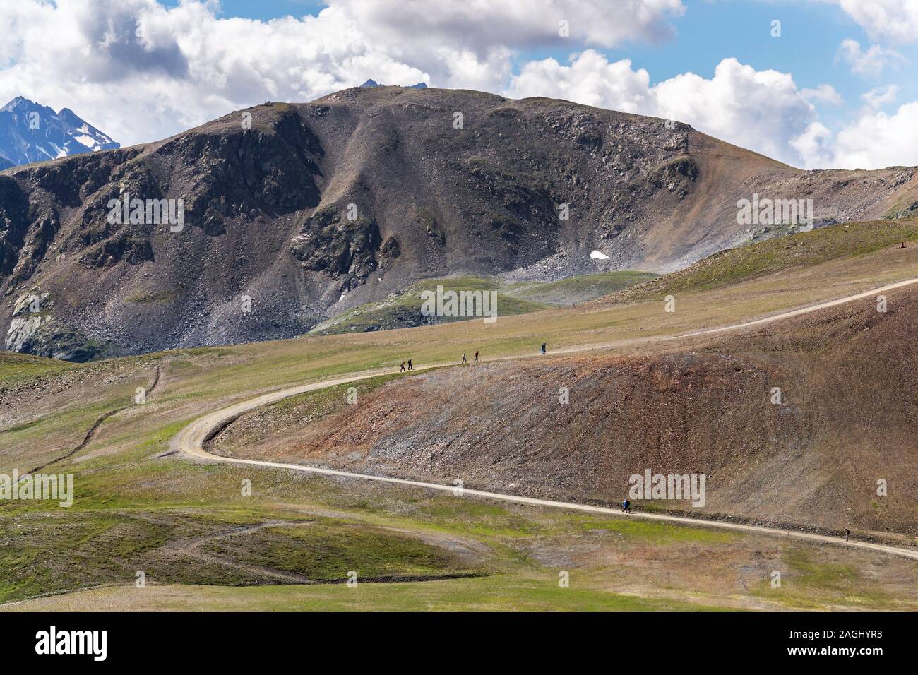 Italy swiss border hi-res stock photography and images - Alamy
