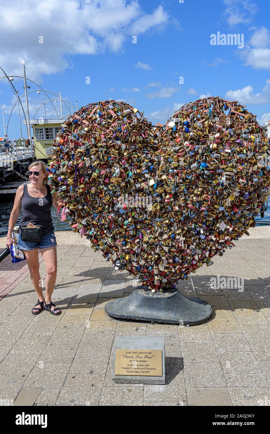 Love locks curacao hi-res stock photography and images - Alamy