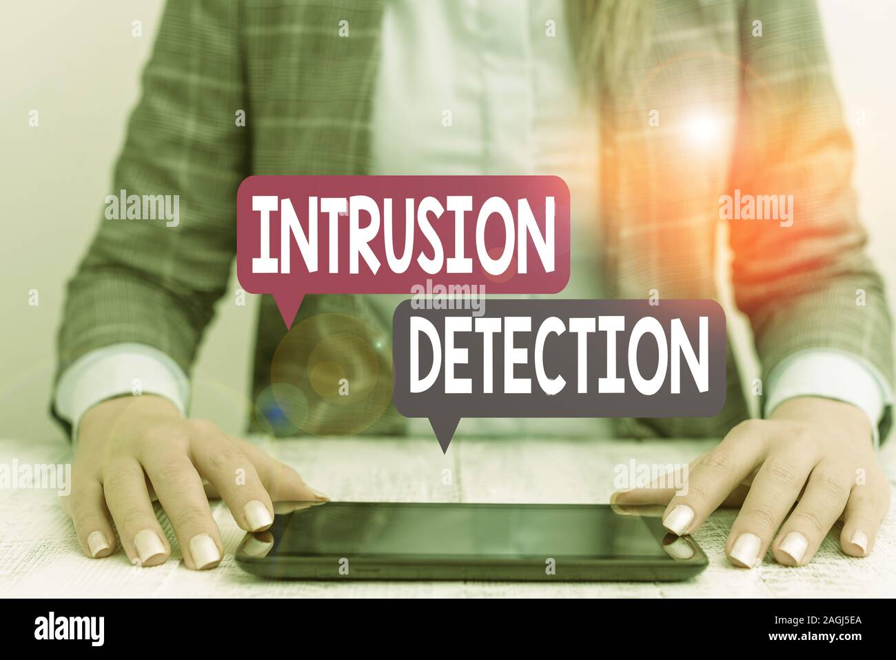 Intrusion detection systems hi-res stock photography and images - Alamy