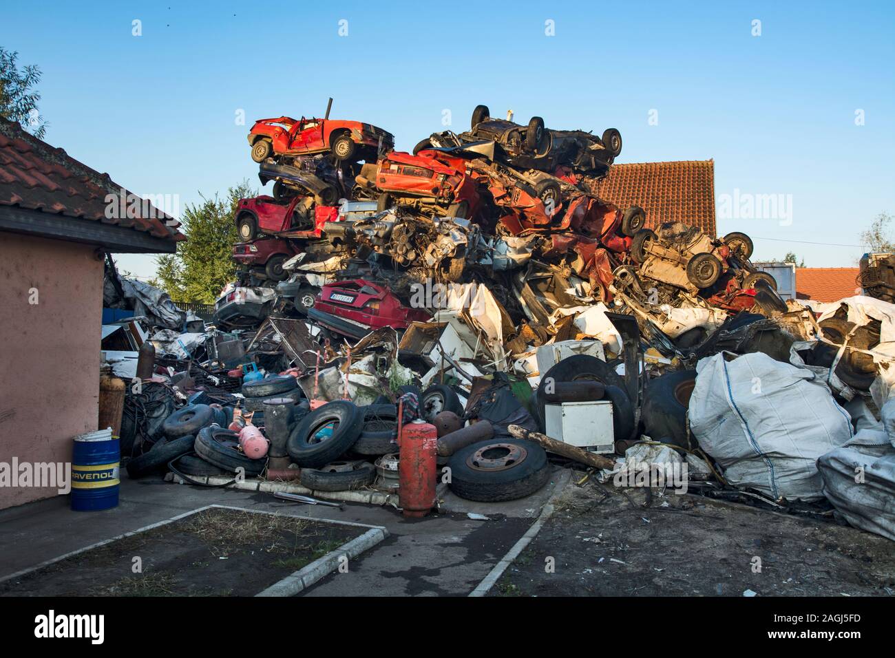 Car garbage hi-res stock photography and images - Alamy