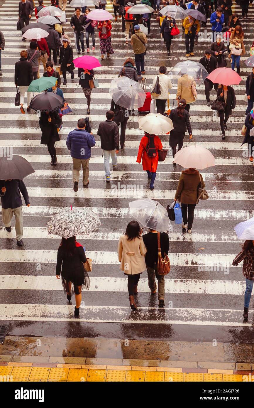 Japan walkway hi-res stock photography and images - Alamy
