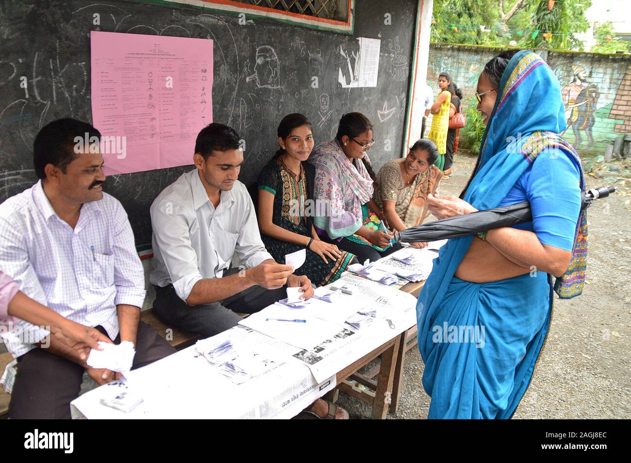 Indian poll officers hi-res stock photography and images - Alamy