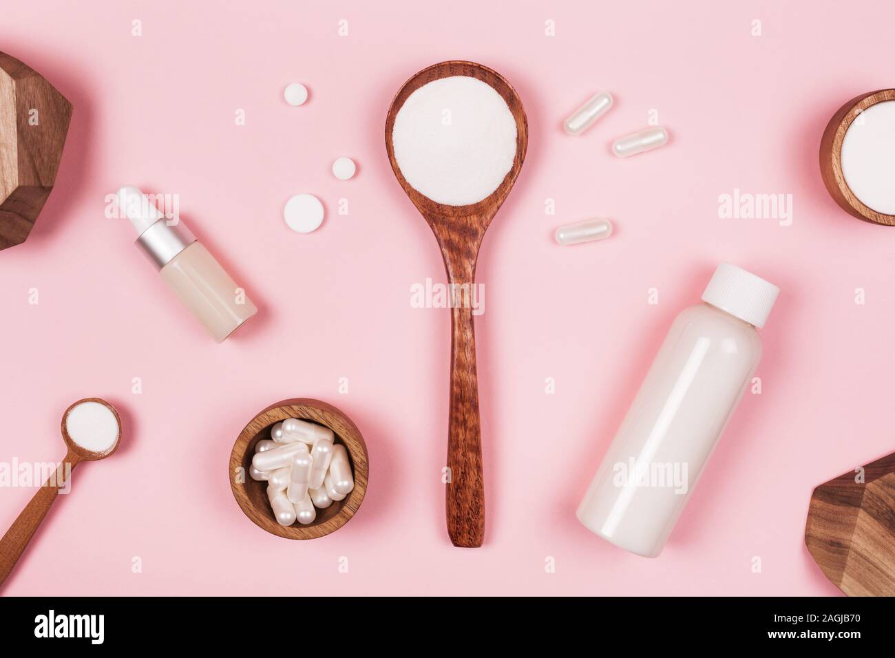 Different types of collagen. Powder, capsules, tablets and fluid Stock ...