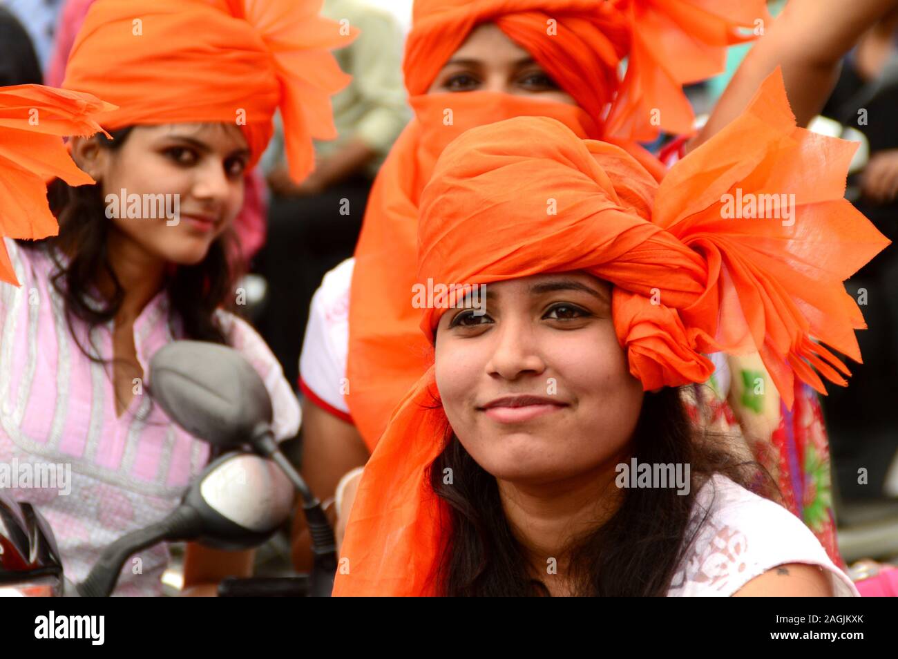 NAGPUR, MAHARASHTRA, INDIA, AUGUST - 15 : Unidentified people ...
