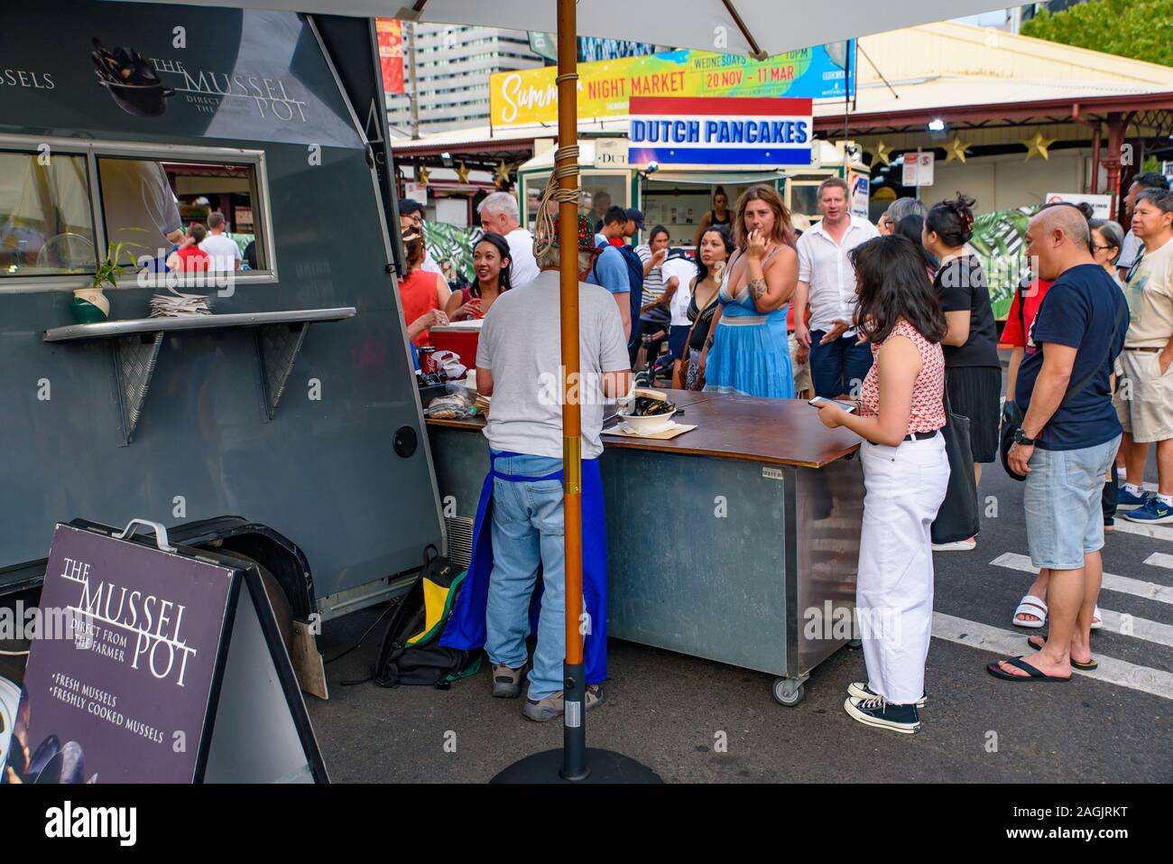 Food stall in Queen Victoria Night Market for summer in Melbourne ...