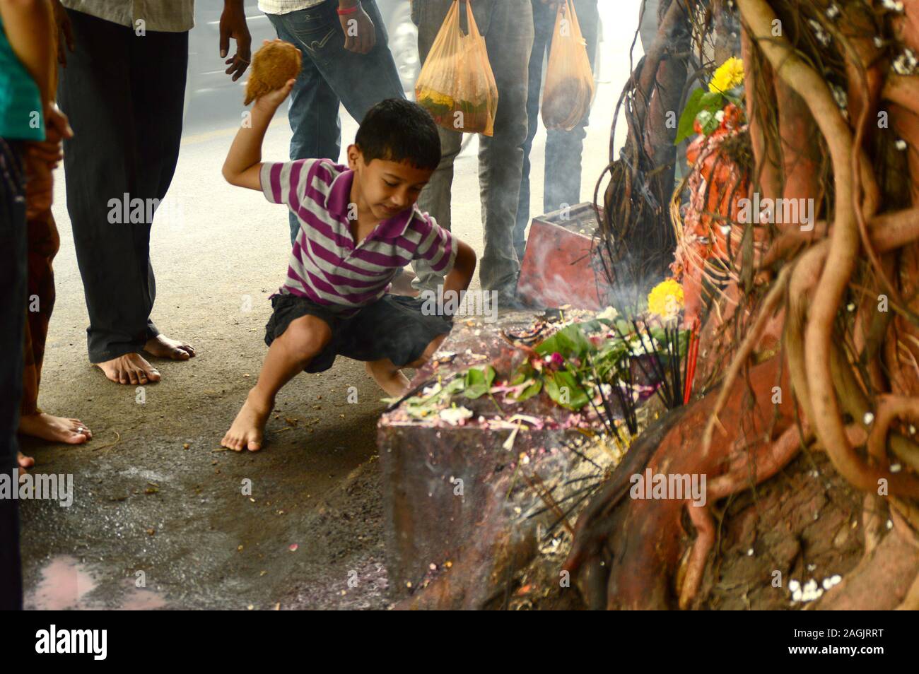 NAGPUR, MAHARASHTRA, INDIA - AUGUST 01 : People worship of Snake God in ...