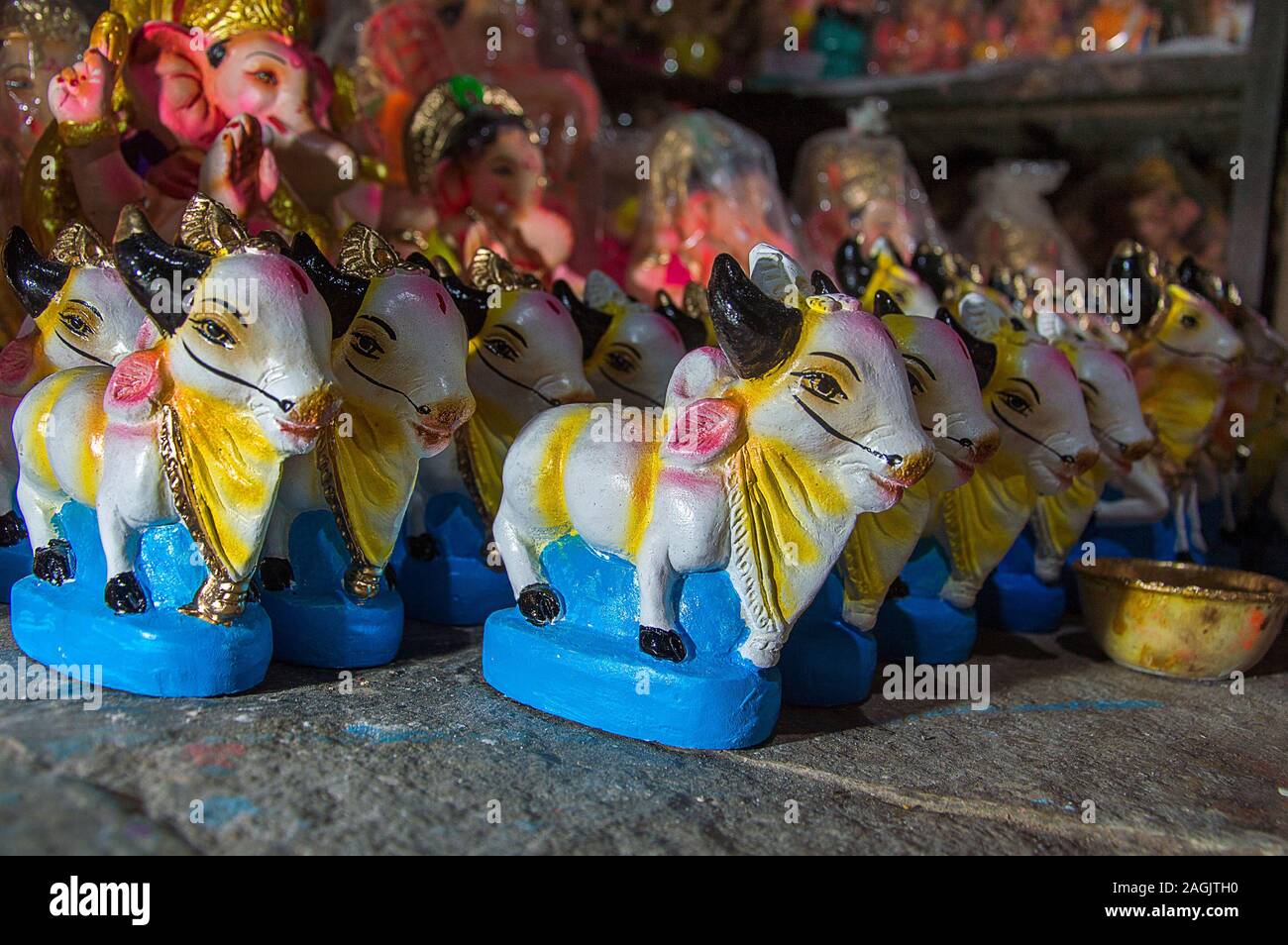 statue of Bull at an artist's workshop for Bail (Bull) Pola Festival ...