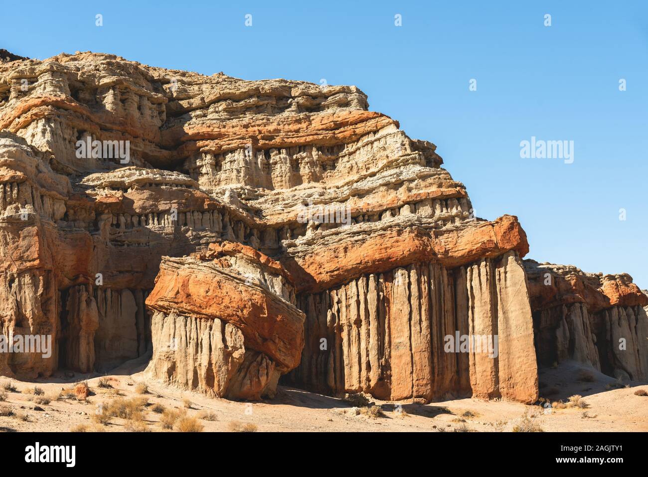Scenic desert cliffs, Red Rock Canyon State park, California Stock ...