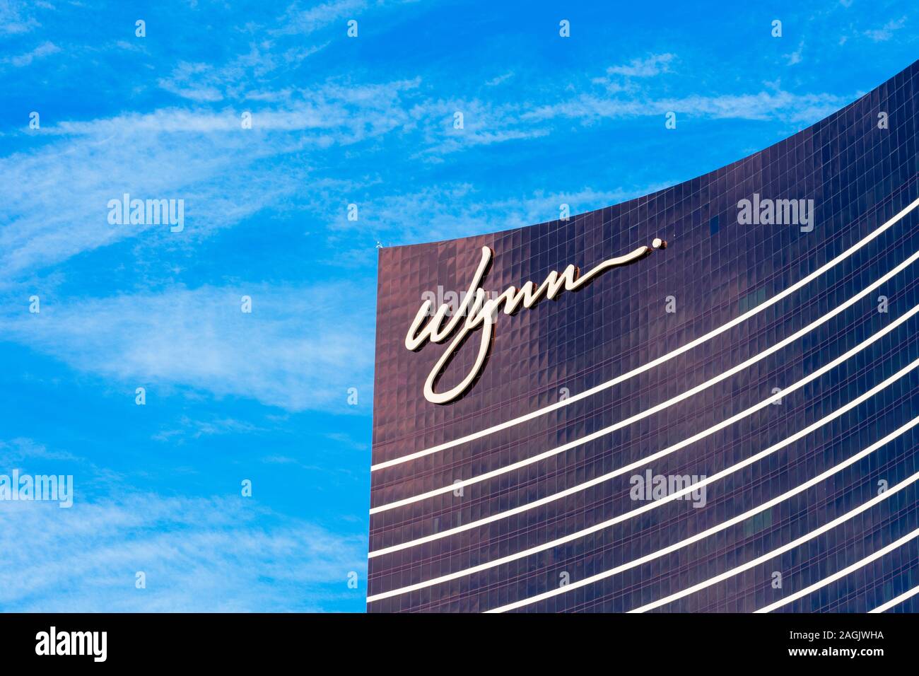 The wynn hotel sign hi-res stock photography and images - Alamy