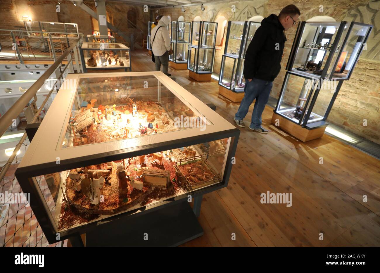 Foundation traditions church hi-res stock photography and images - Alamy