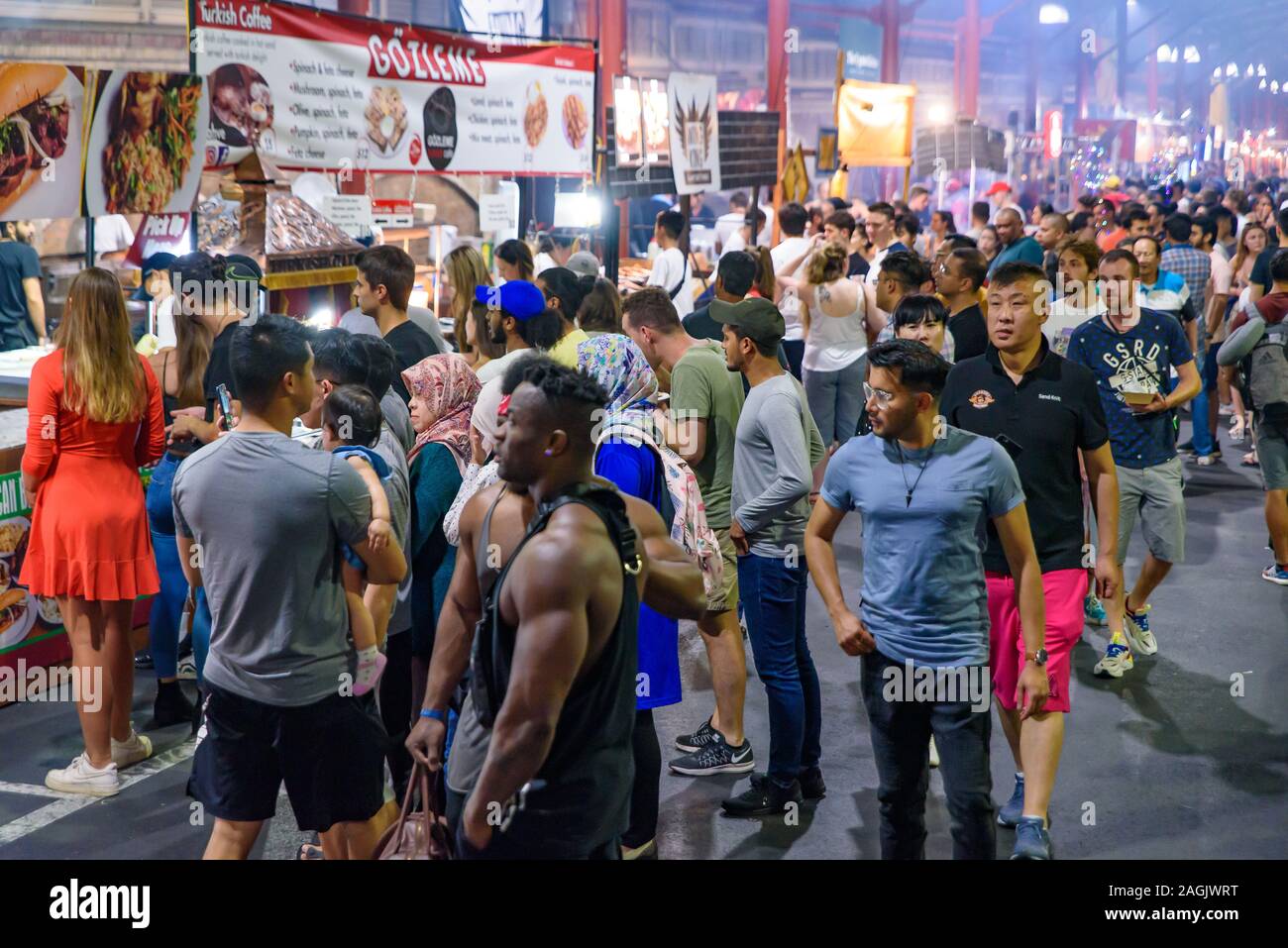 Huge crowd of people in Queen Victoria Night Market for summer in ...