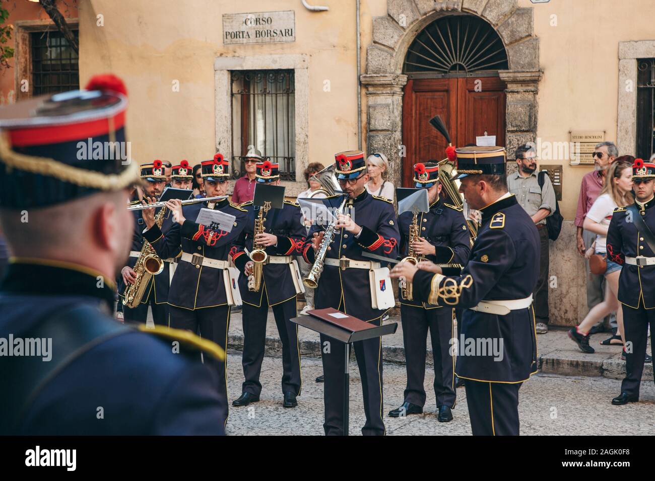 Trumpeter of italian army hi-res stock photography and images - Alamy
