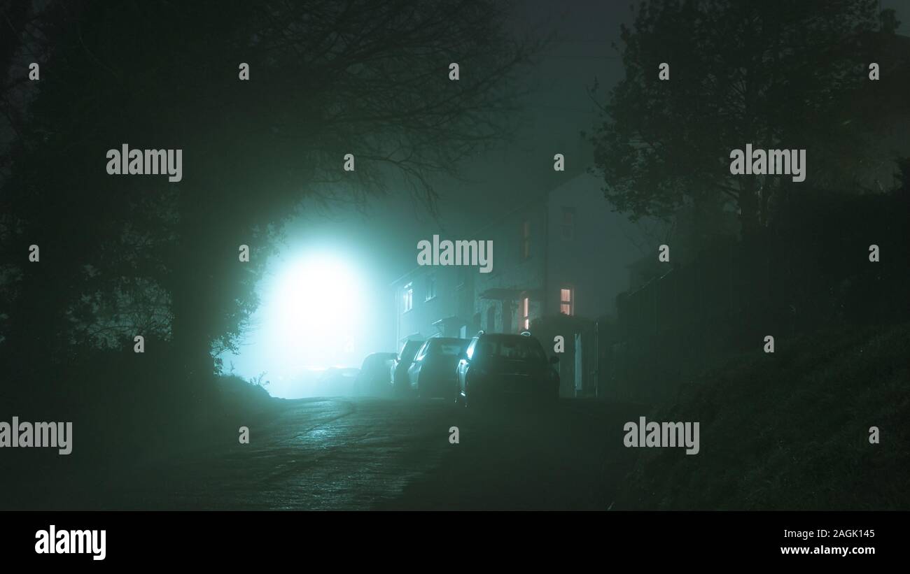 Horror houses hi-res stock photography and images - Alamy