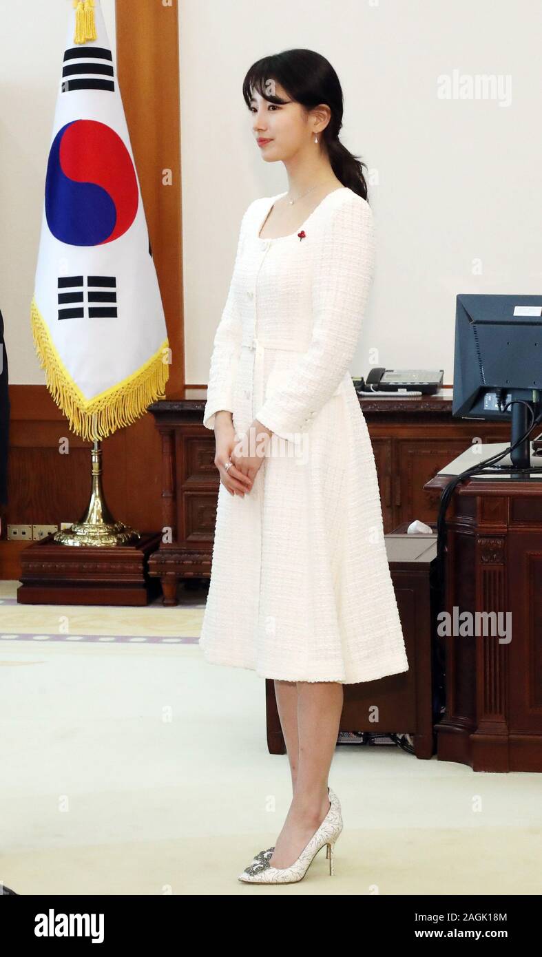 20th Dec, 2019. S. Korean singer Suzi South Korean singer Suzi attends ...