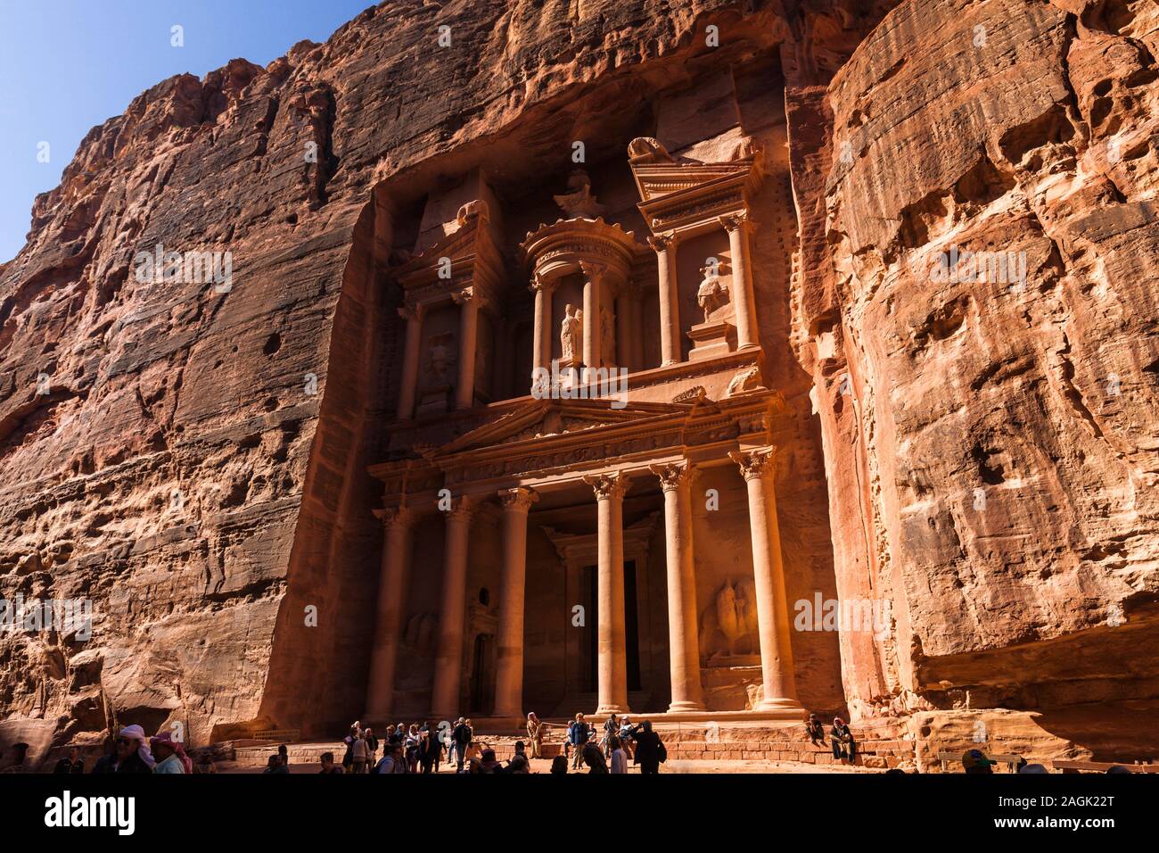 Petra, Al Khazneh, Treasury, rock cut temple, cliff sculpture, old ...