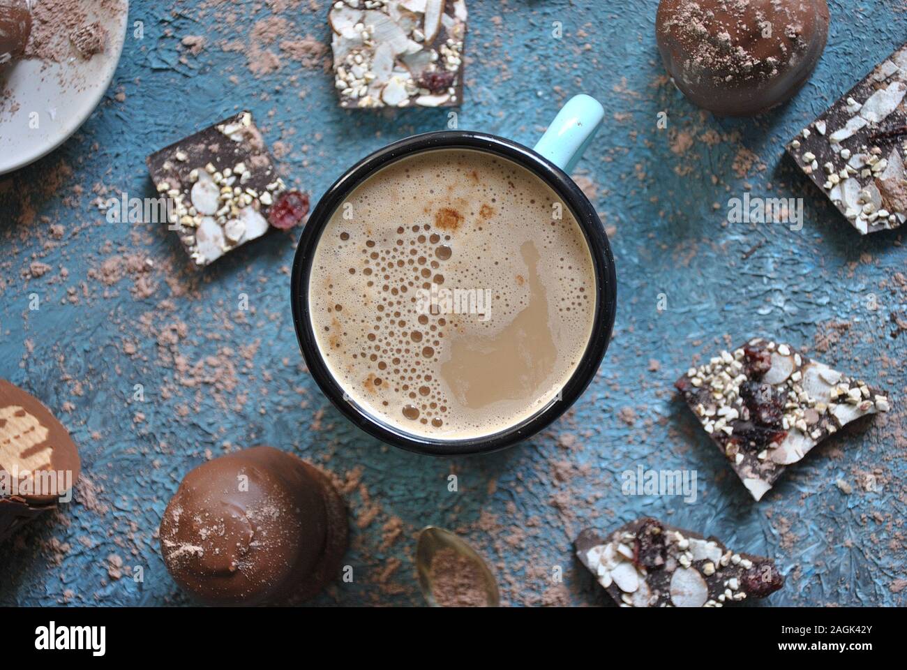 Cup of coffee, chocolate, cocoa powder Stock Photo - Alamy