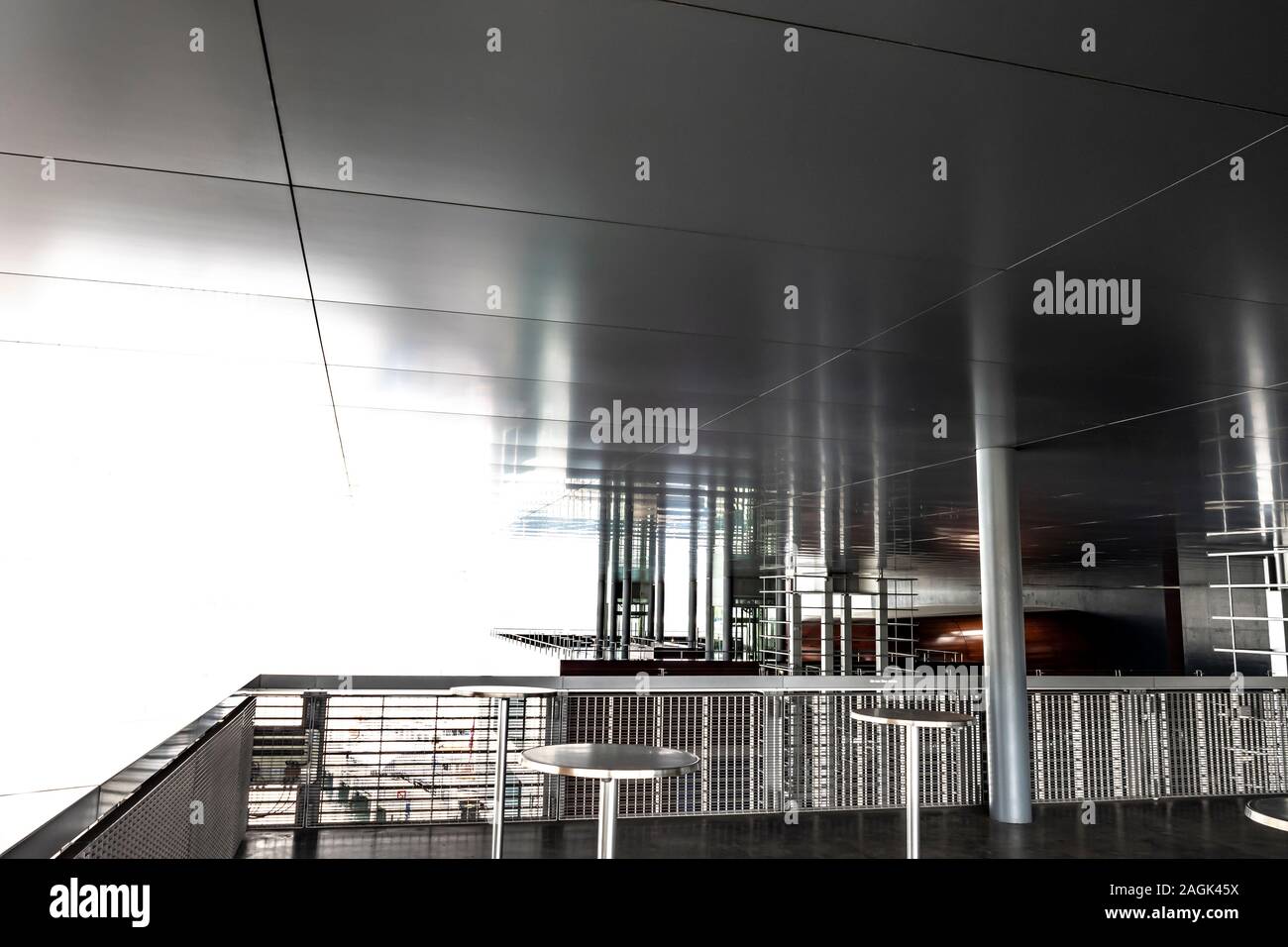 Kkl hall lucerne hi-res stock photography and images - Alamy