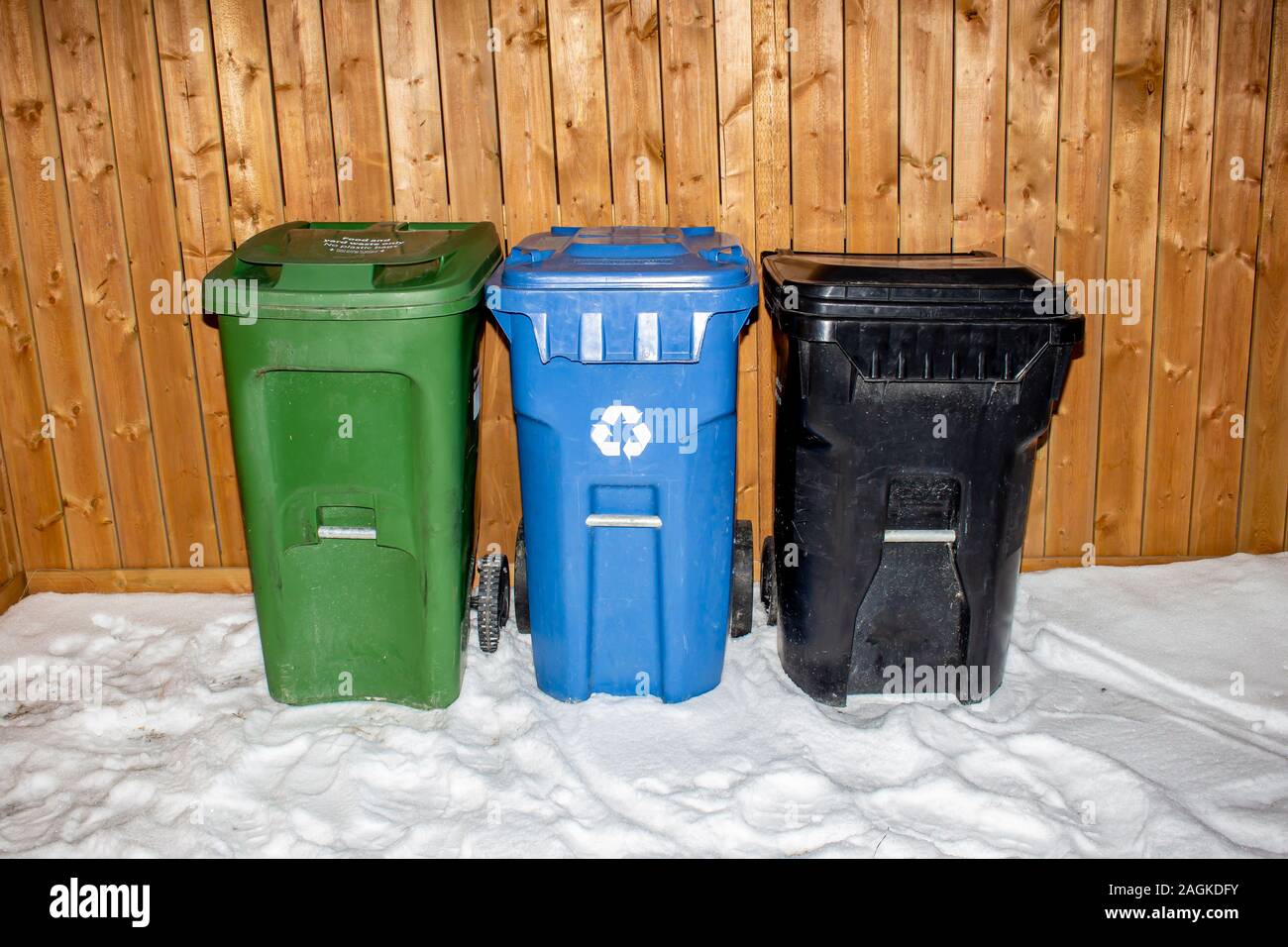 Garbage cart hi-res stock photography and images - Alamy