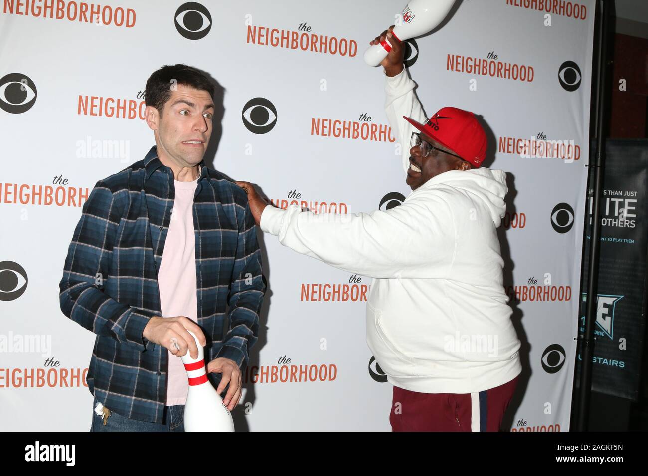 "The Neighbohood" Celebrates the "Welcome to Bowling" Episode at Pinz ...