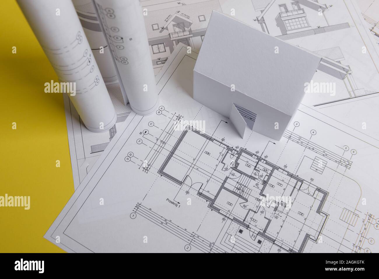 White family paper house, house projects plan and blueprints in the ...
