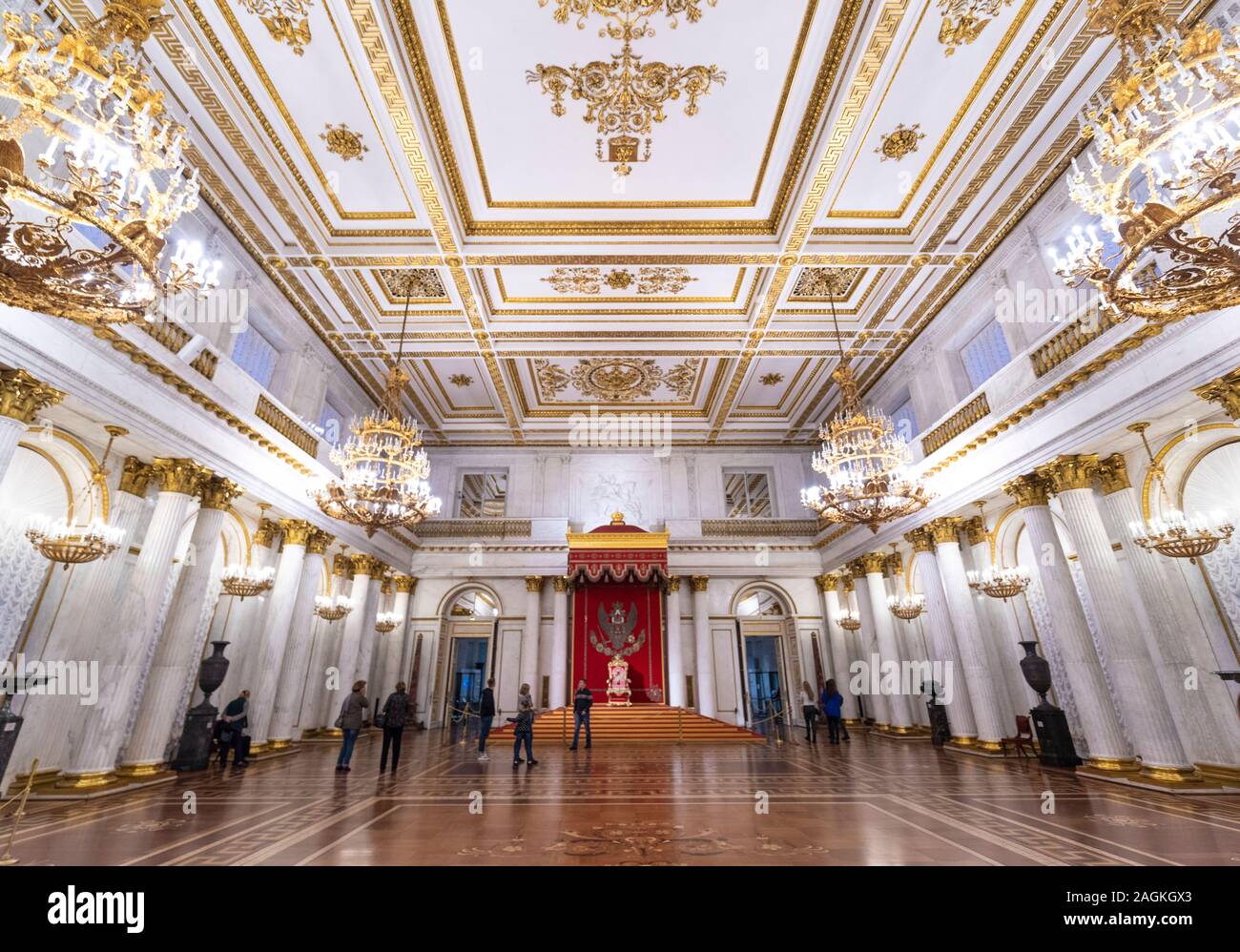 Inside interior of the Hermitage russian state museum. Amazing room ...