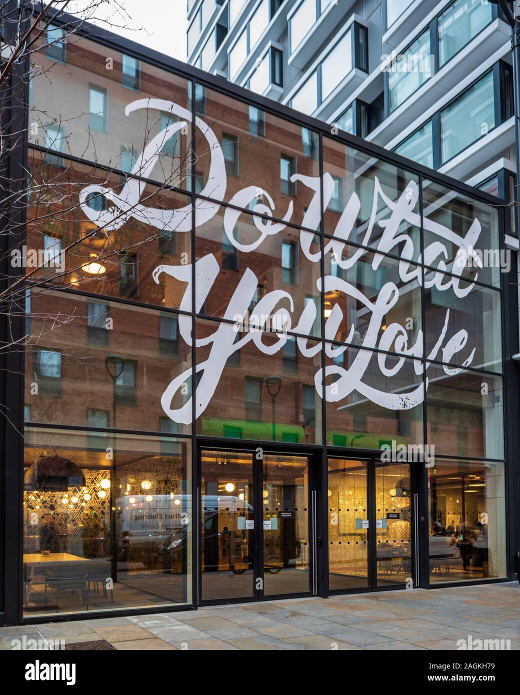 WeWork London WeWork Hoxton - collaborative workspaces for rent in ...