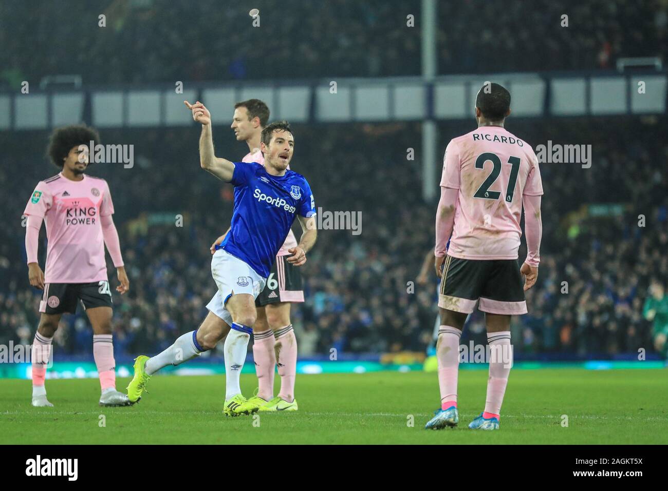 Everton leighton baines hi-res stock photography and images - Alamy
