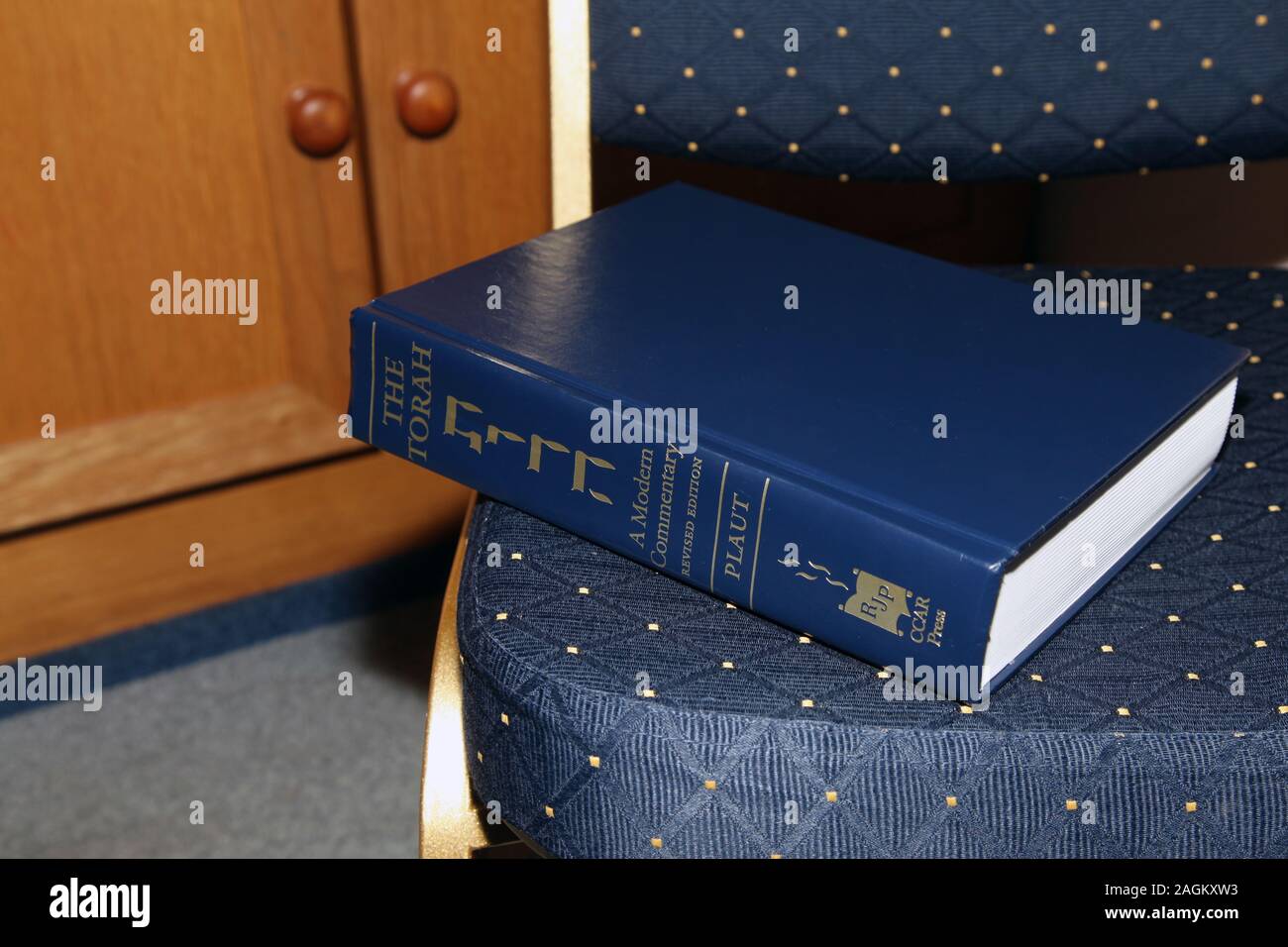 The Torah, A modern commentary, Revised Edition, Union for Reform ...